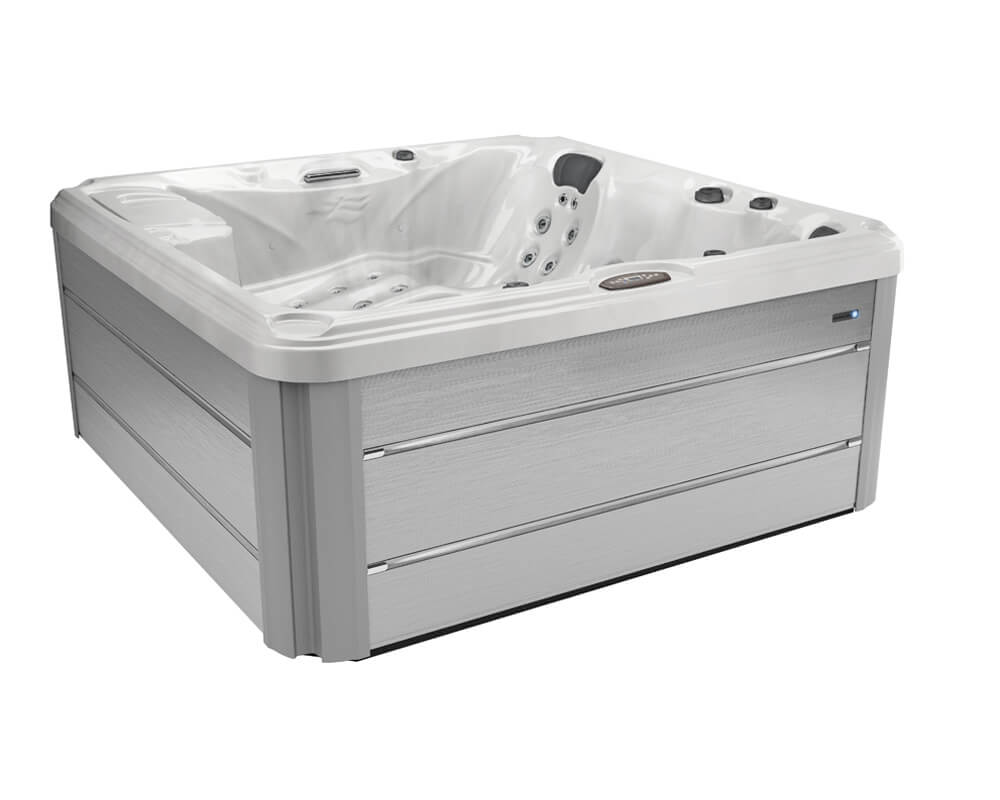 Hamilton™ - Sundance® Hot Tub | Royal Pools & Spas